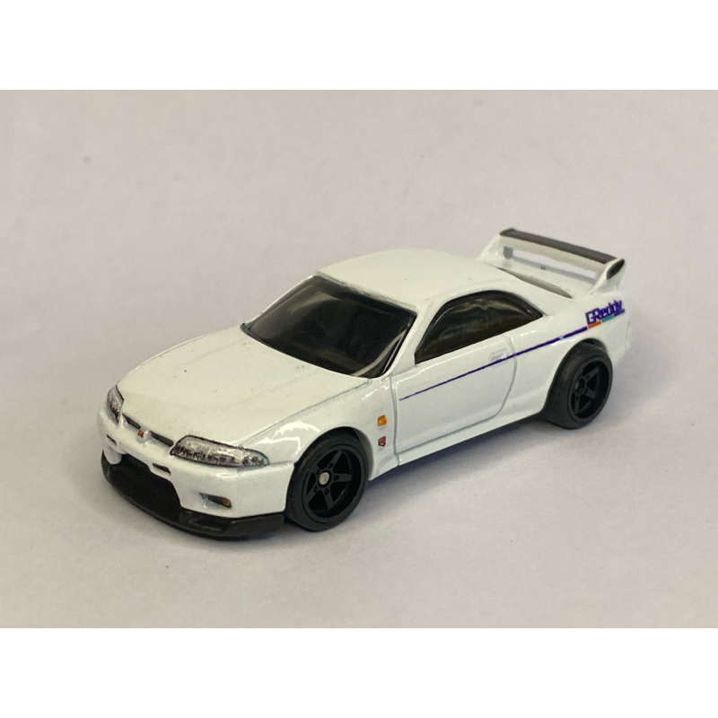 Hot Wheels Premium Nissan Skyline GT-R R33 Scale 1:64 Rubber Steel ...