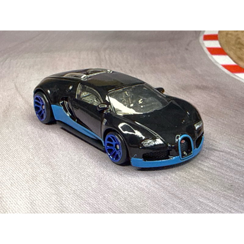 2024 Hot Wheels TRANSFORMERS Bugatti Veyron Scale 1:64 Plastic | Shopee ...