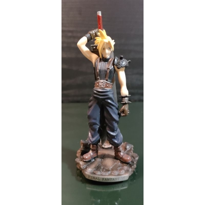 Final Fantasy VII 10th Anniversary Trading Arts mini: Cloud Strife ...
