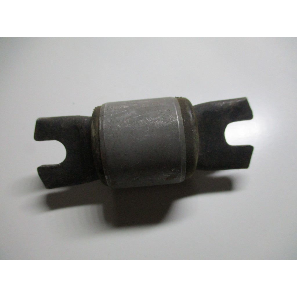 Front Absorber Bush MITSUBISHI CYCLONE STRADA 1pcs | Shopee Philippines