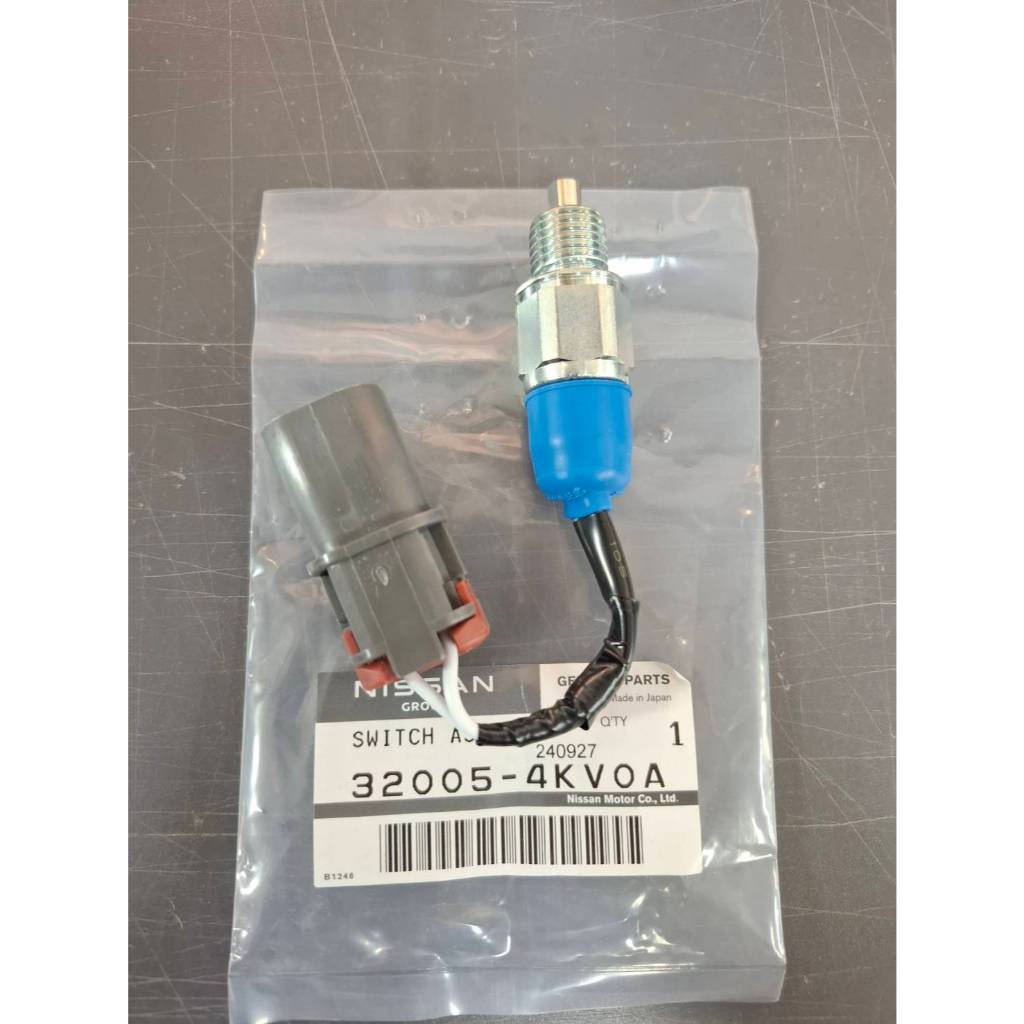 Reverse Lamp SWITCH NISSAN NAVARA NP300 D23 2WD 6MT 32005-4KV0A ASSY ...