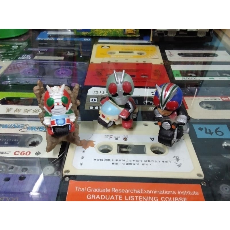 Second-Hand Model Wearing A Finger kamen rider: rider no.2/v3/riderman ...