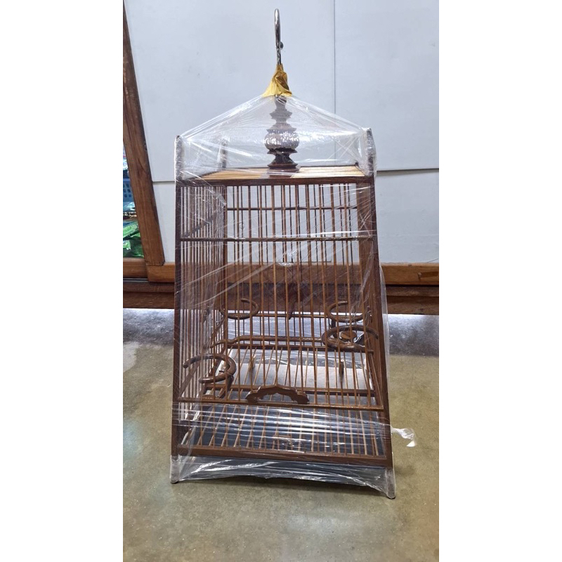 15 Teeth Teak Cage For Spigot Aviary And Similar To The Spotted Birds ...