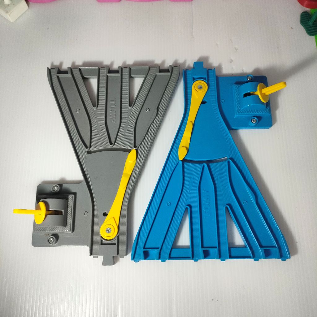 3-Way Tracks For Playing With Various Types Of Plarail Tomy Trains Used ...