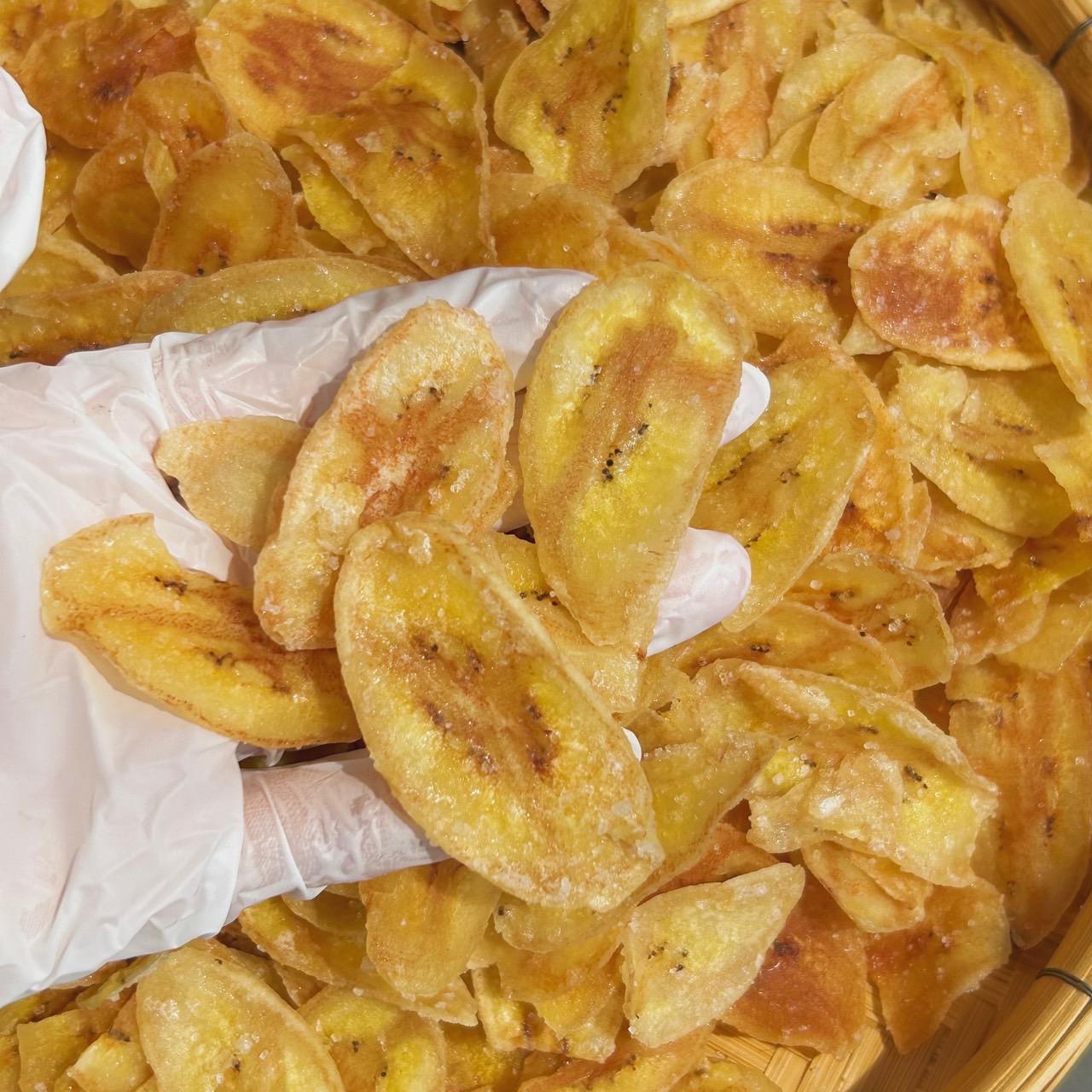Sweet Ancient Recipe Banana Paste Snowflakes Chips Premium Namwa Half ...