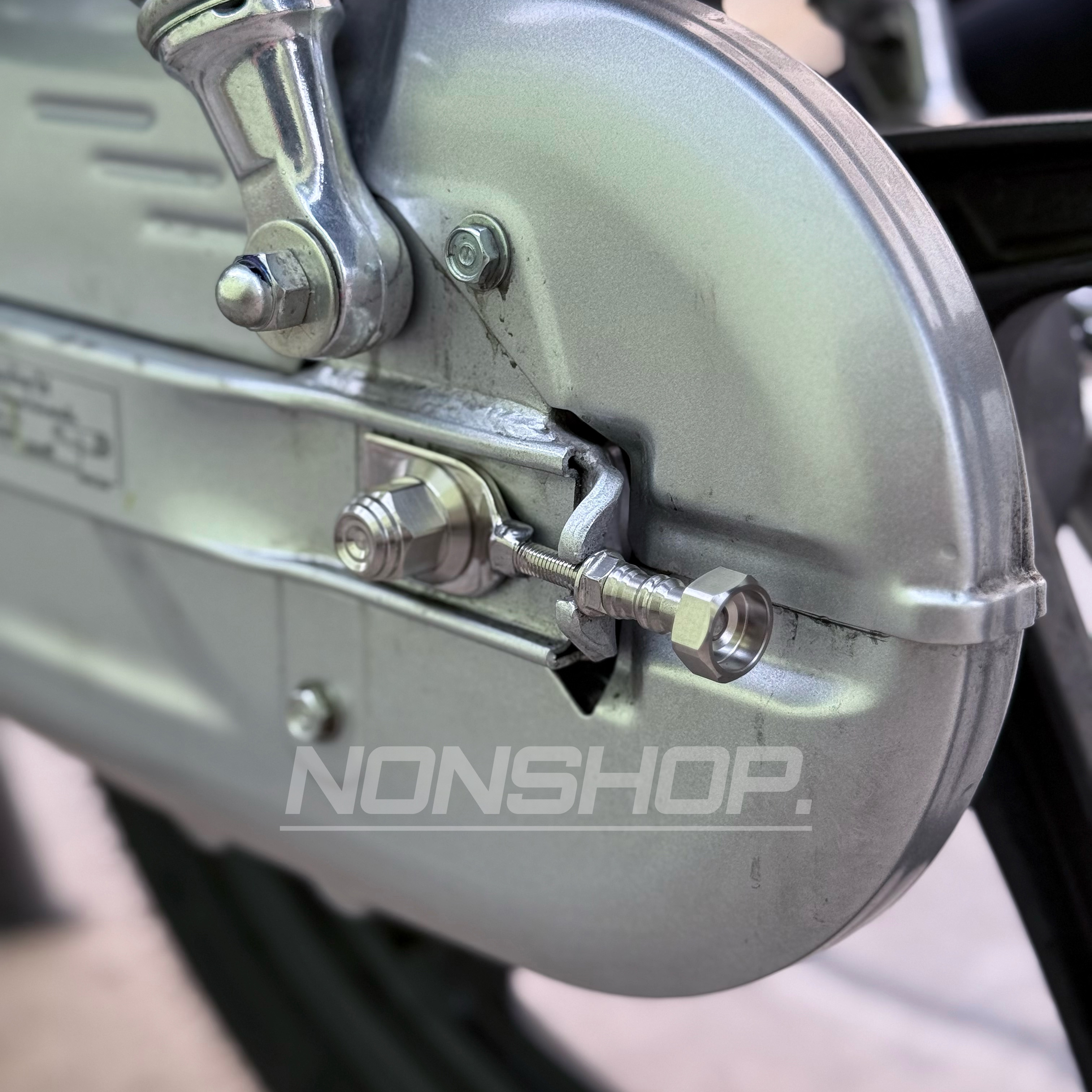 Fishtail Stand Nut Chain For All Wave Models Uncle Kham Notzing ...