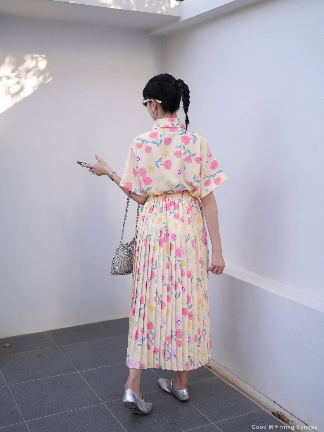 S00204 Bunny Collar Shirt + Tulip Pleated Skirt Set (Yellow) | Shopee ...