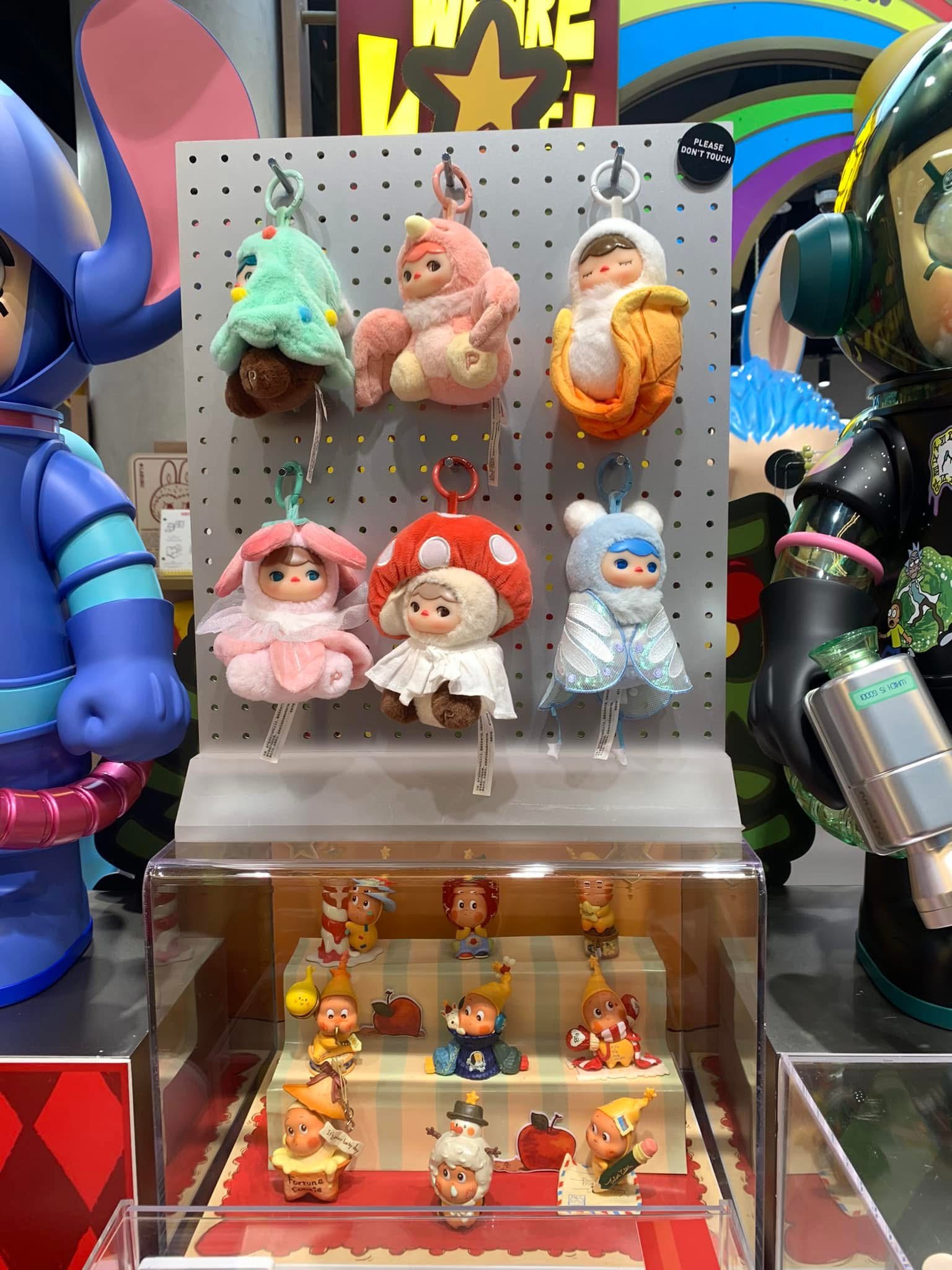 Keychain Pinky Check Card PUCKY Forest Party Series-Vinyl Plush Pendant ...