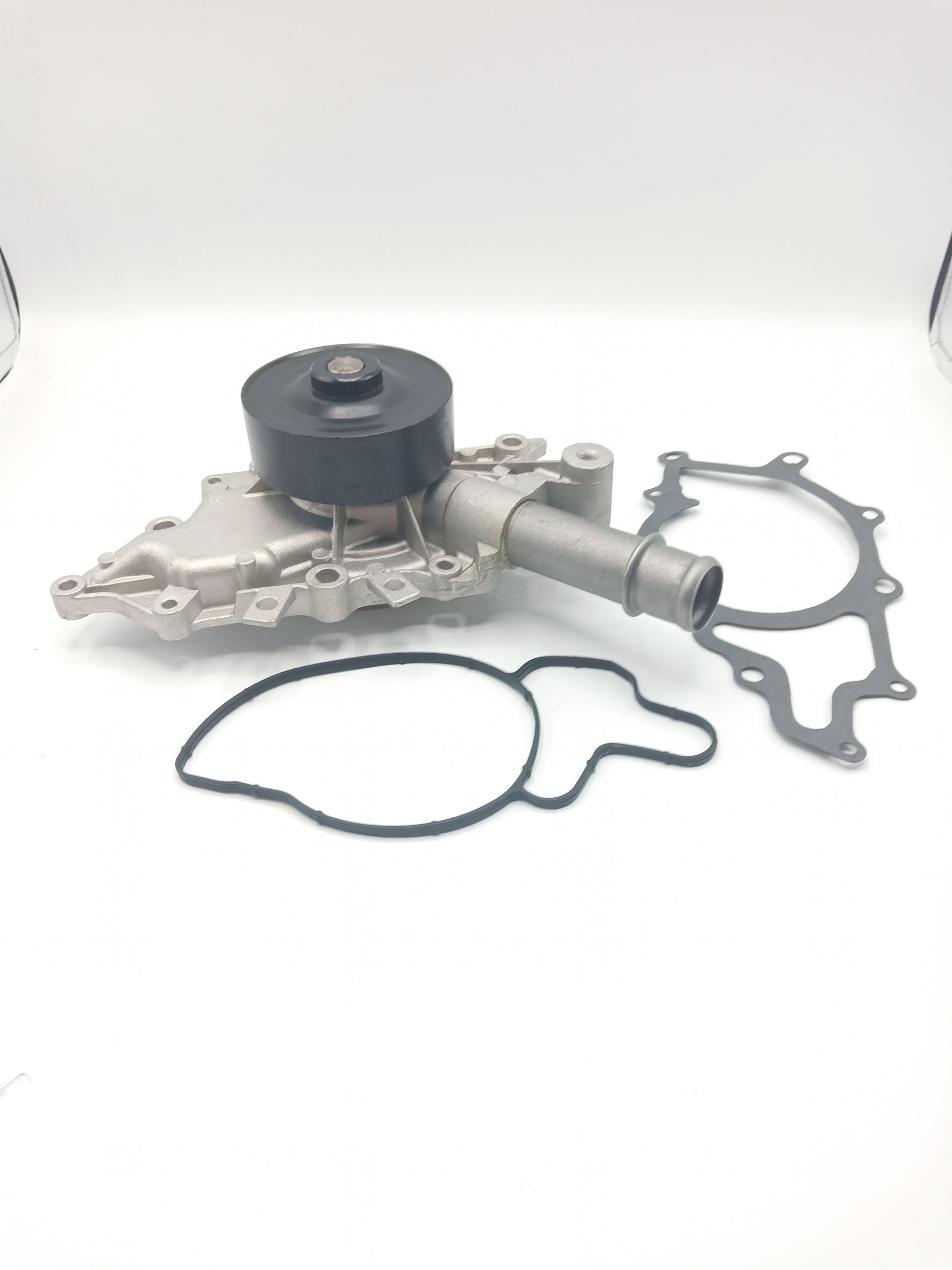 BENZ VITO Water Pump/GNS M611 W638 A6112001001 A6112000401 MERCEDES ...