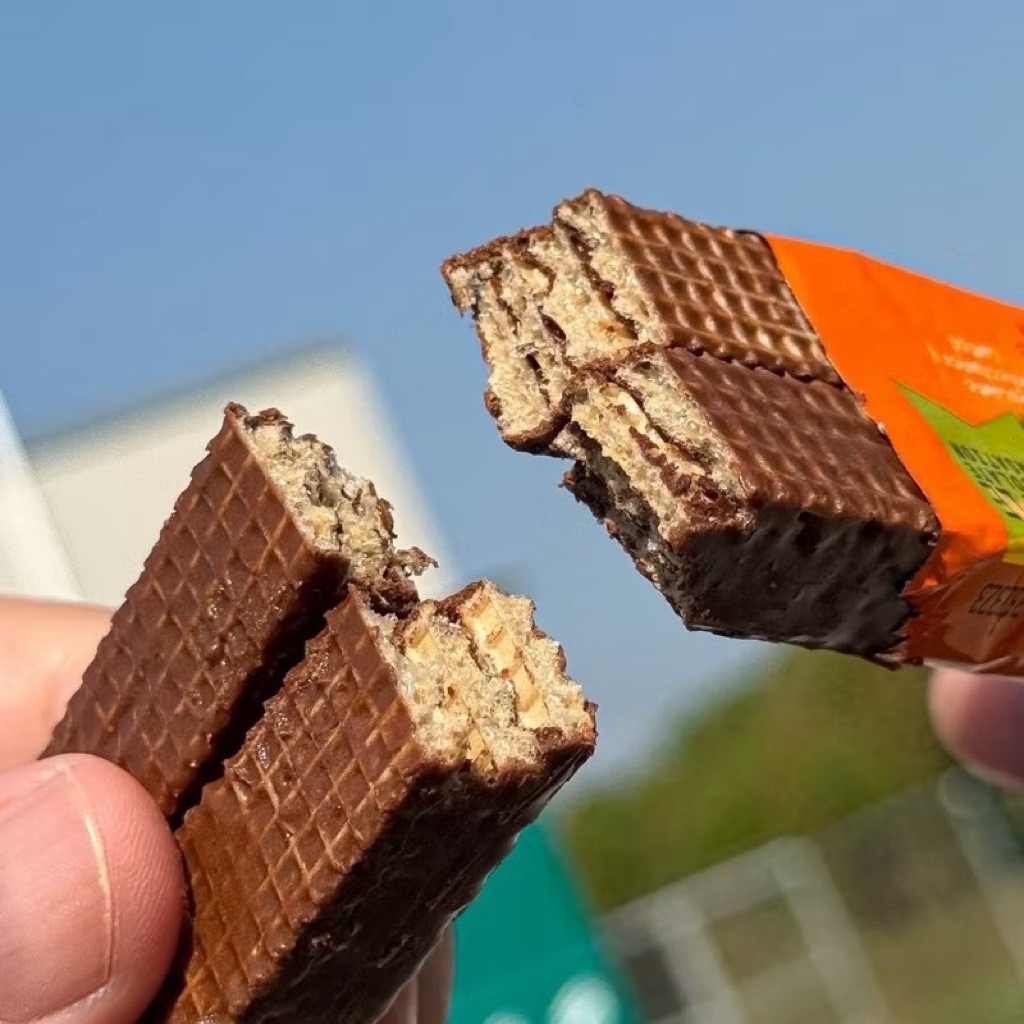 [5 + 1] Superstar Twin Chocolate Cream Wafer 36 G. 12 Packs | Shopee ...