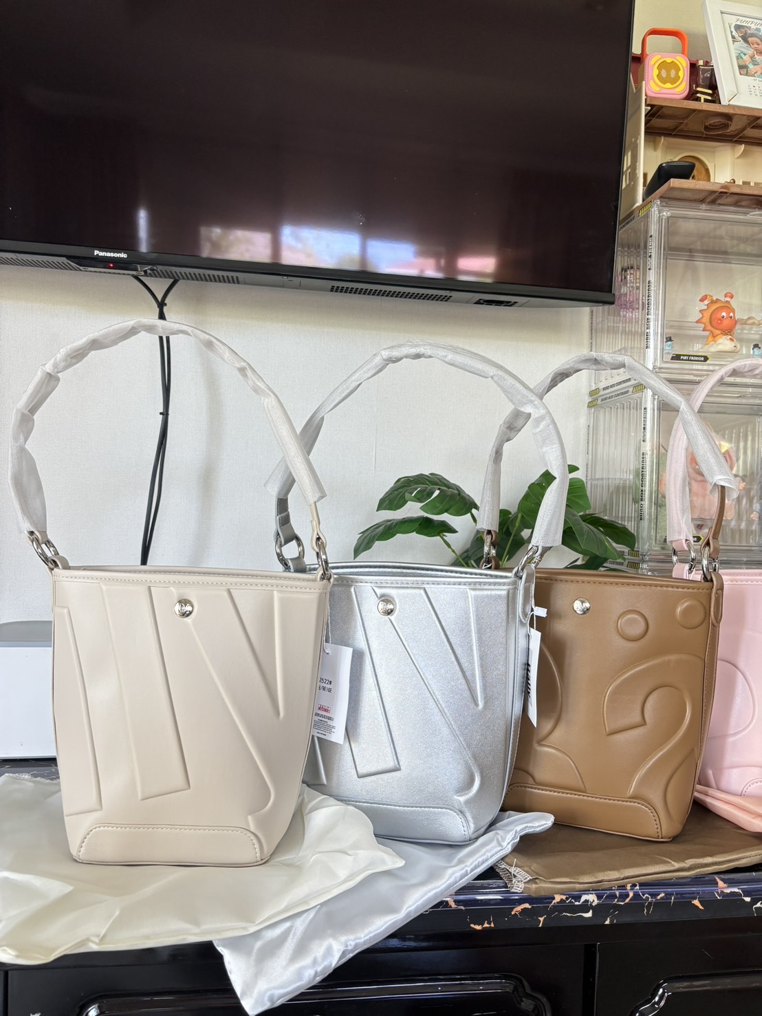 Rally whisper mini Shoulder Bag With Complete Cloth **No Need To Wait ...