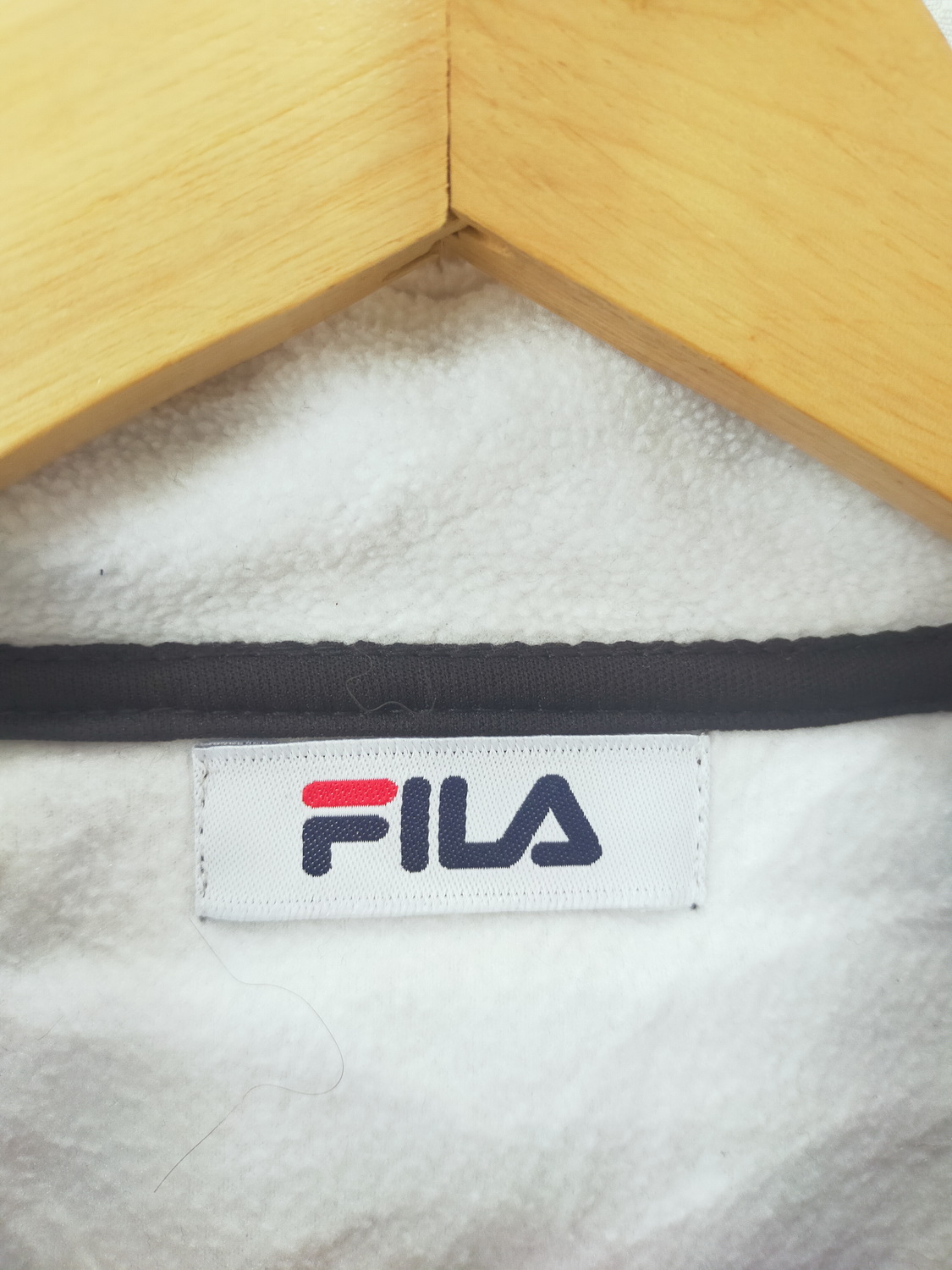 FILA Short Fur Winter Jacket Warm To Wear Casual Sweater Comfortable ...