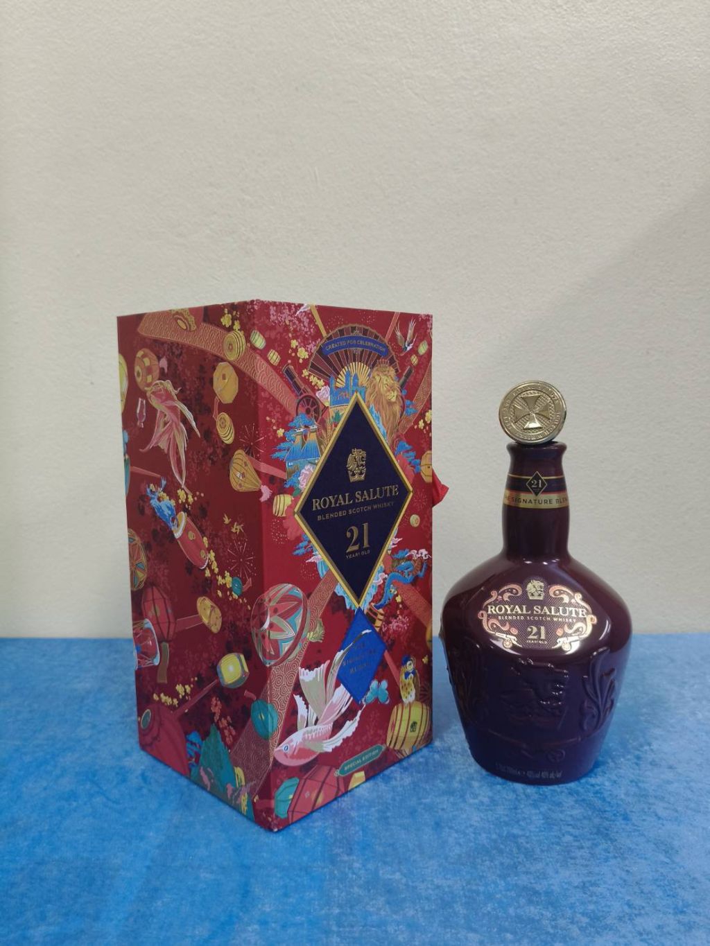 Empty Bottle With Box Royal Salute 21 Year Old – The Signature Blend ...