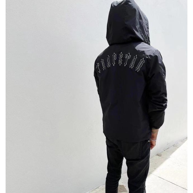 New Trapstar Gradient logo Embroidered Black Long-Sleeved Hooded ...