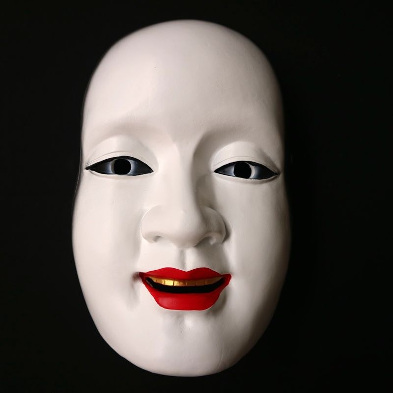 Japanese Noh drama pure white mask, can face Sun Jiro smile, ghost head ...
