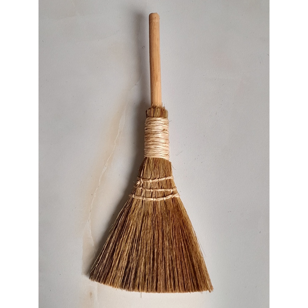 Beautiful, beautiful, natural broom | Shopee Philippines