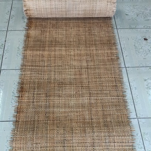 50-sized checkered rattan net, red-brown color, provided by Phuong Nam ...
