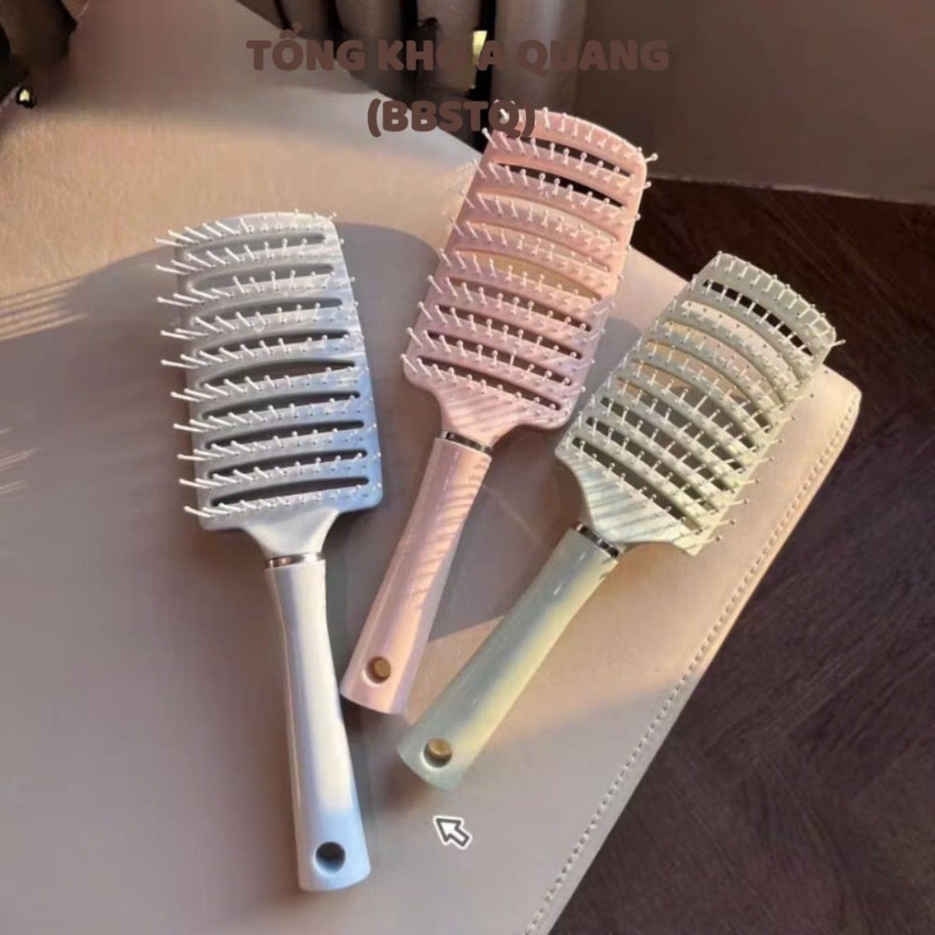Smooth SCALP MASSAGE COMB - Hair Comb Suitable for All Hair Types ...