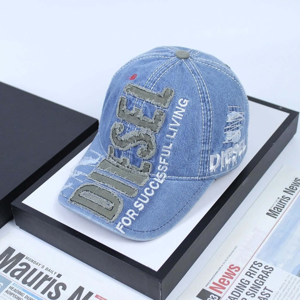 Diesel hats and caps mixed with jeans in standard form, super beautiful ...