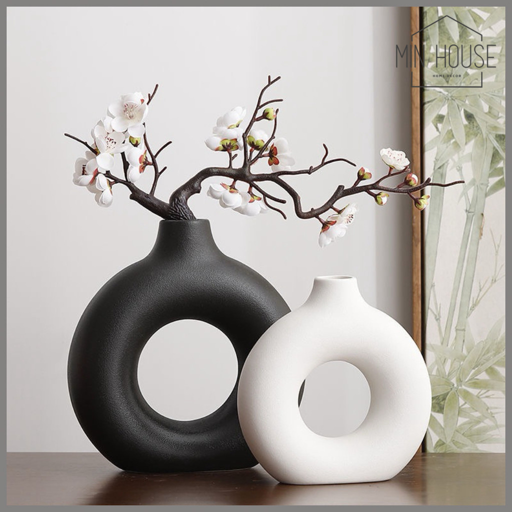 (2025) Unusual cylindrical vase stylized with artistic and aesthetic ...