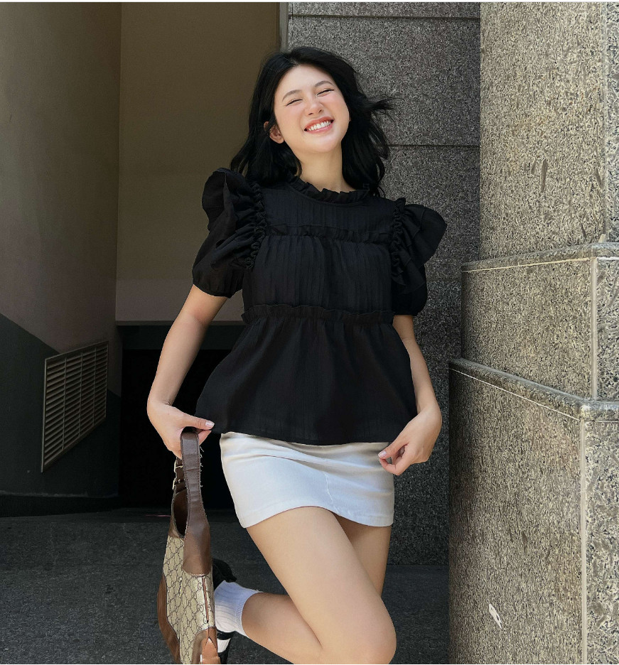 Bare_ruffle collar shirt with wave ribbed fabric, elegant style - A225 ...