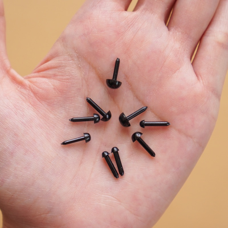 Rivet Eye Black Small Size 3mm-6mm-Bag 10 bag, No Pins (Black Single ...
