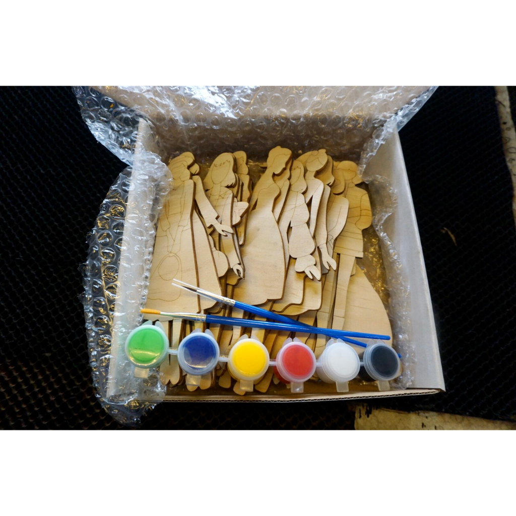 Fashion Design Coloring Wooden set 13cm - 20 models with color set and ...
