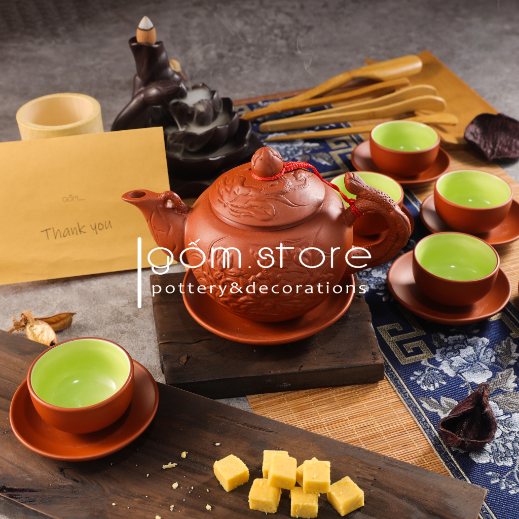 SA Zisha teapot embossed with lotus flowers, cup lining, Bat Trang ...