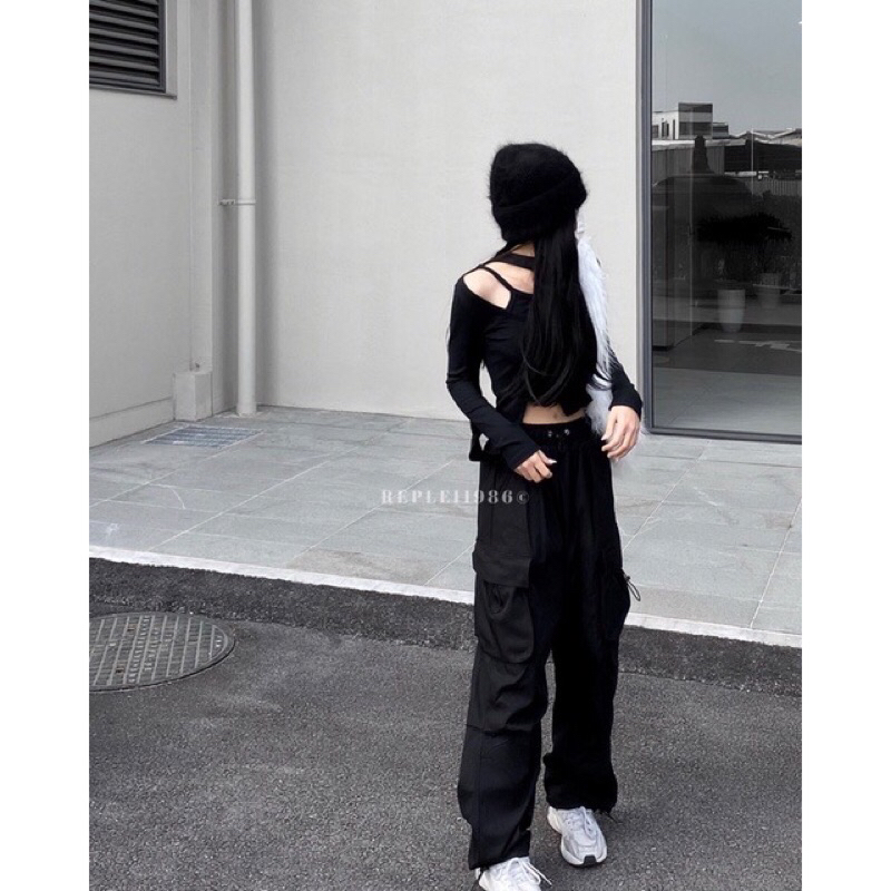 Jogger pants with straight-leg pockets in windy material | Shopee ...