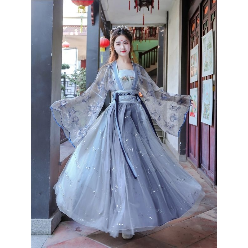 Traditional Chinese women's costume, blue hanfu (with real photos ...
