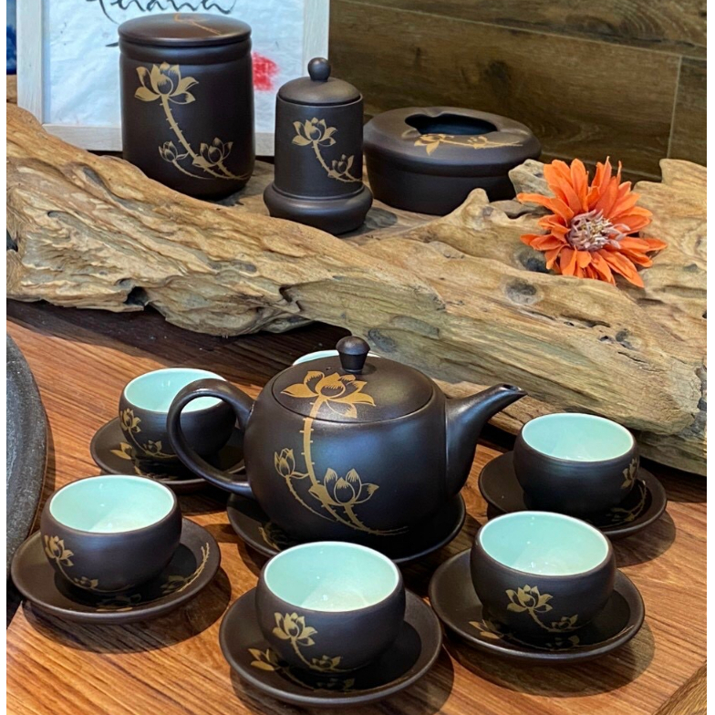 Golden LOTUS BAT TRANG TEA SET WITH POT CAPACITY 320ML PHAM THE ANH ...