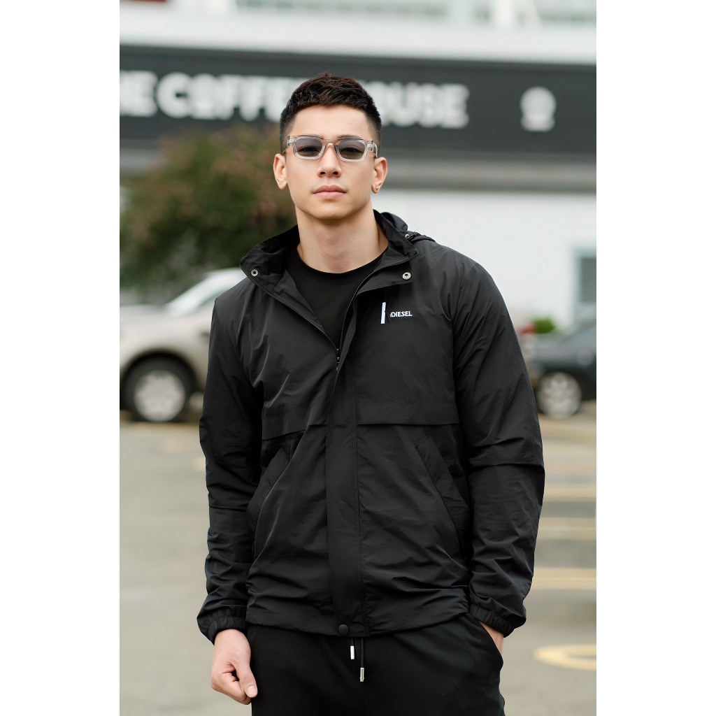 Men's Waterproof Windbreaker Unique Beautiful New Design Is Still ...