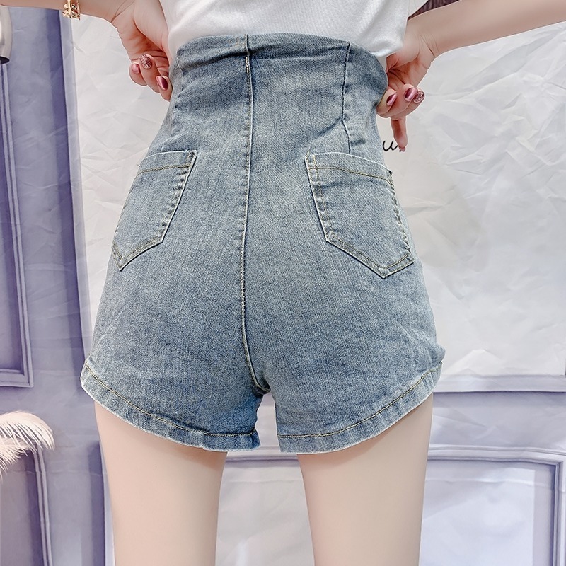 Beautiful, easy-to-wear women's high-waisted rib-lock jean shorts ...
