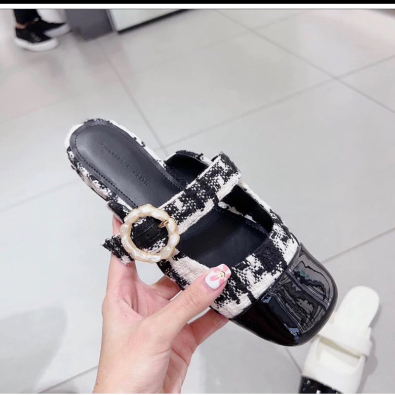 Beautiful mule shoes with 2cm heels horizontal strap large white flower ...