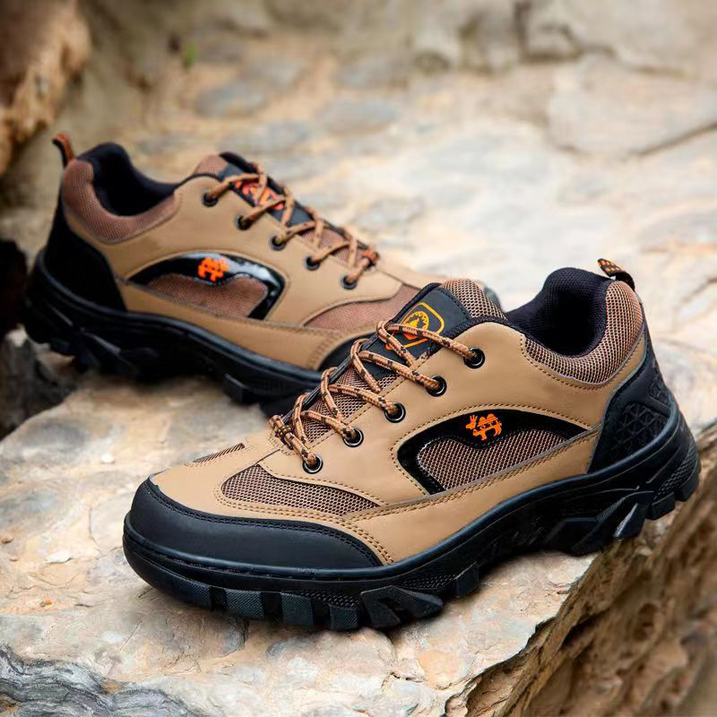 Trekking sports shoes, multi-colored men's shoes with cool soles ...