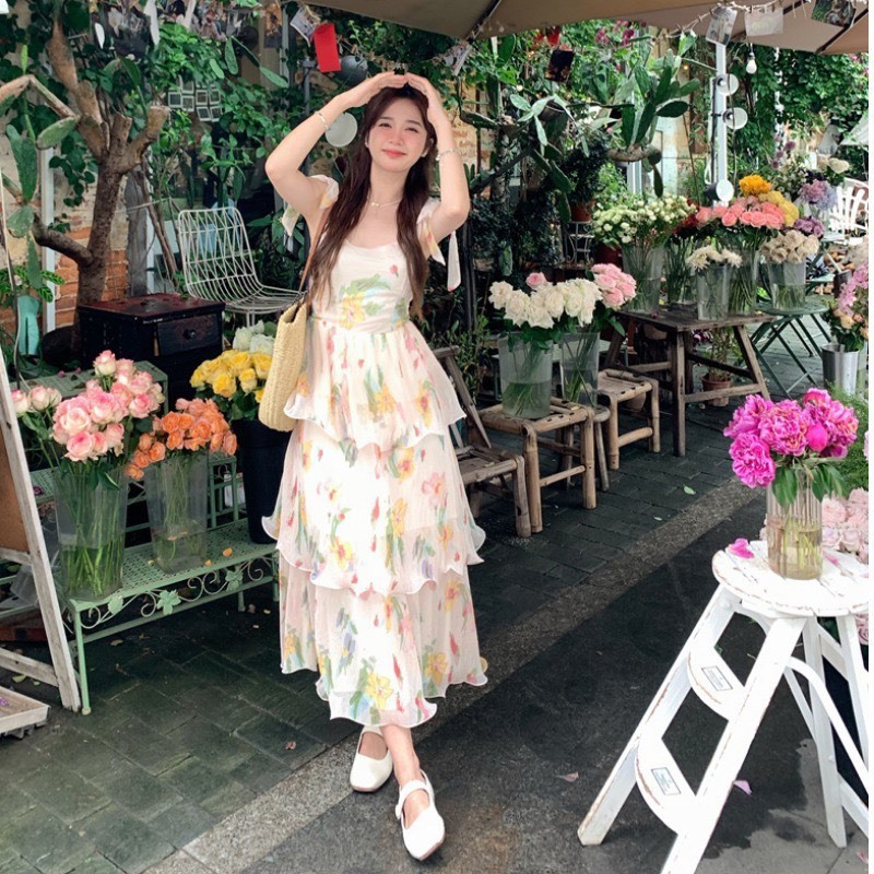 2-strap mocking floral chiffon dress with layered back and flattering foam | Shopee Philippines
