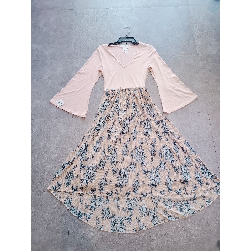 Lynn Ryan V-neck evening dress made in VNXK | Shopee Philippines