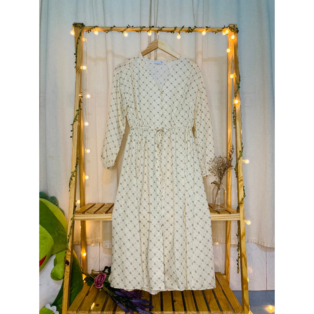 A-line sowmi dress with tie waist (2hand) | Shopee Philippines
