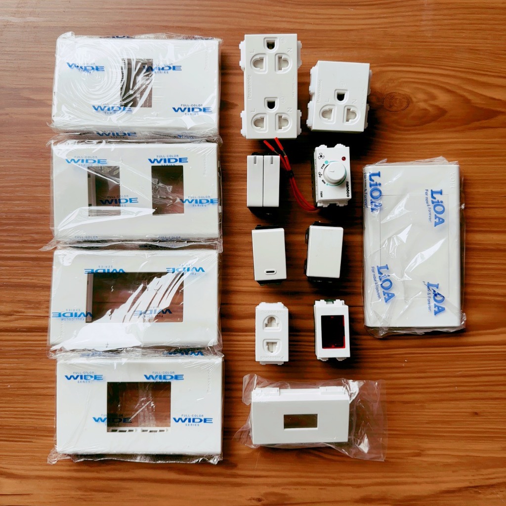 Genuine Panasonic wall socket - White WIDE Panasonic wall socket bead ...