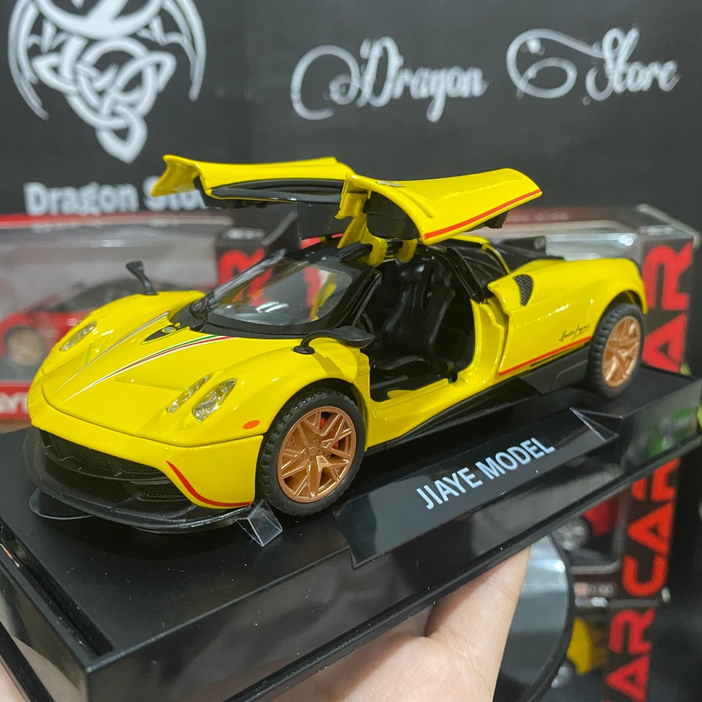 Pagani Huwyra Car Model 1:32 Ratio Sturdy Steel Frame In Yellow ...