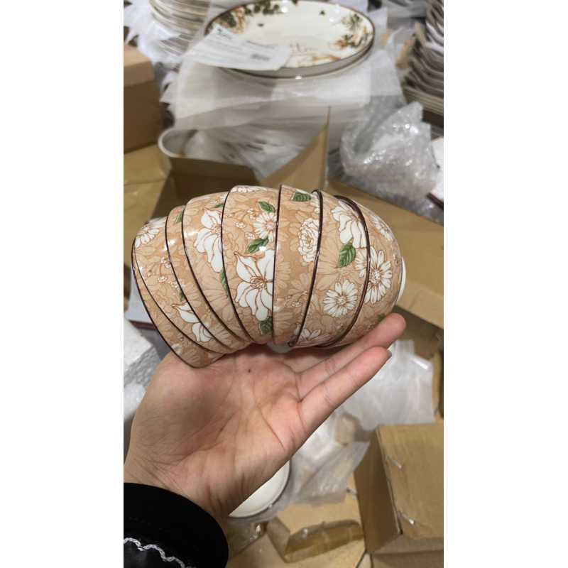 Compo of 10 dipping bowls, Bat Trang porcelain salt and pepper plates ...