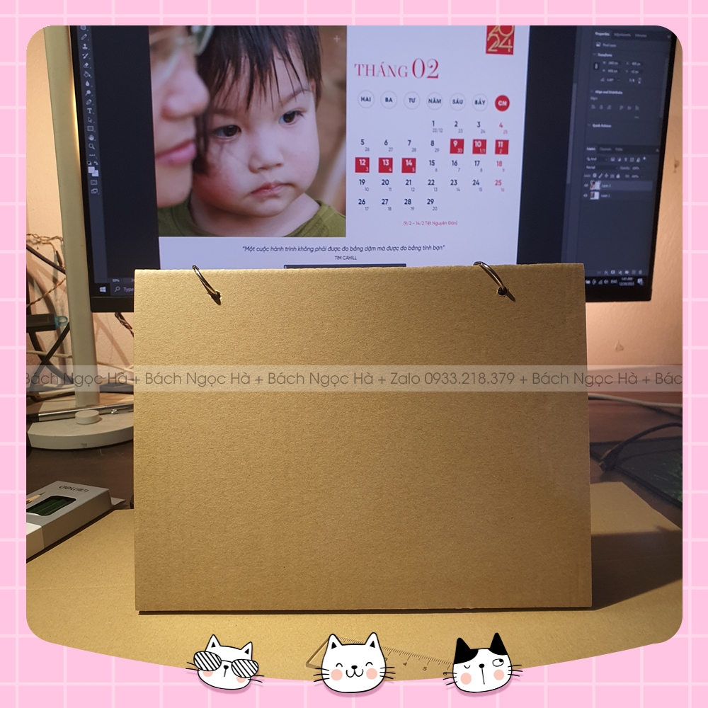 Set of 10 A-shaped desk calendar stands covered with 19x25cm, 8cm deep ...