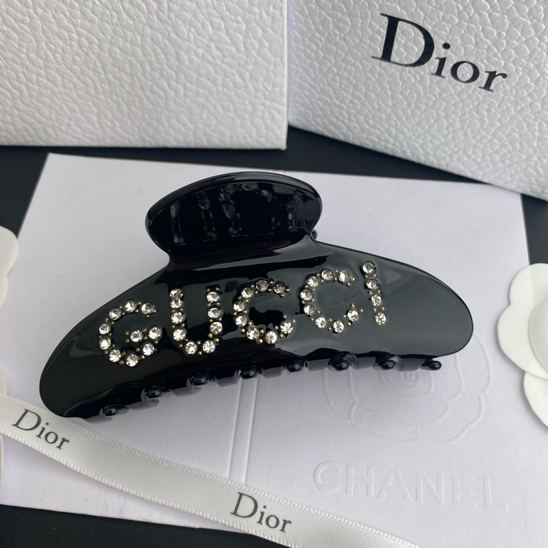 Brand logo stone tongs. | Shopee Philippines