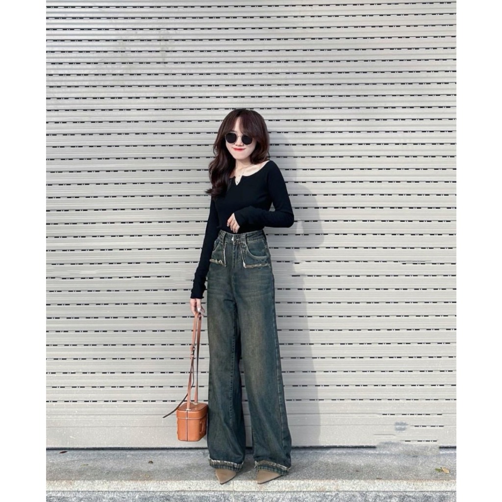 M820 DWARF MUSHROOMS Women's dark blue jeans with golden light coating ...