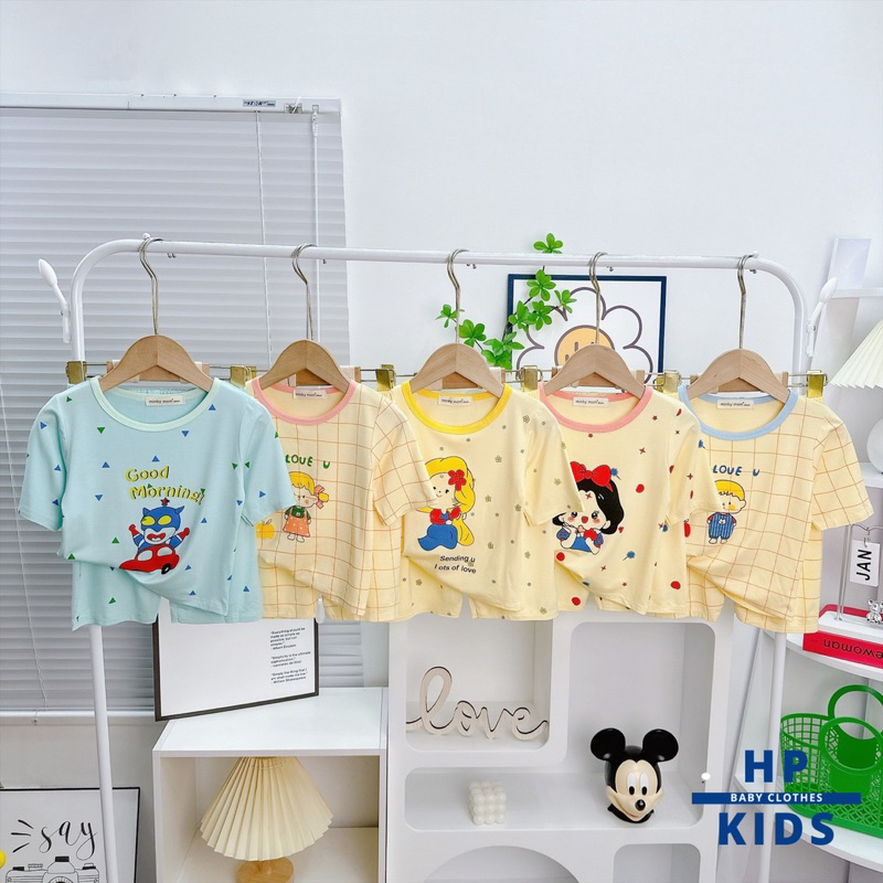 Minky mom 1 Badger Set For Kids To Go Out To School Super cute size 9 ...