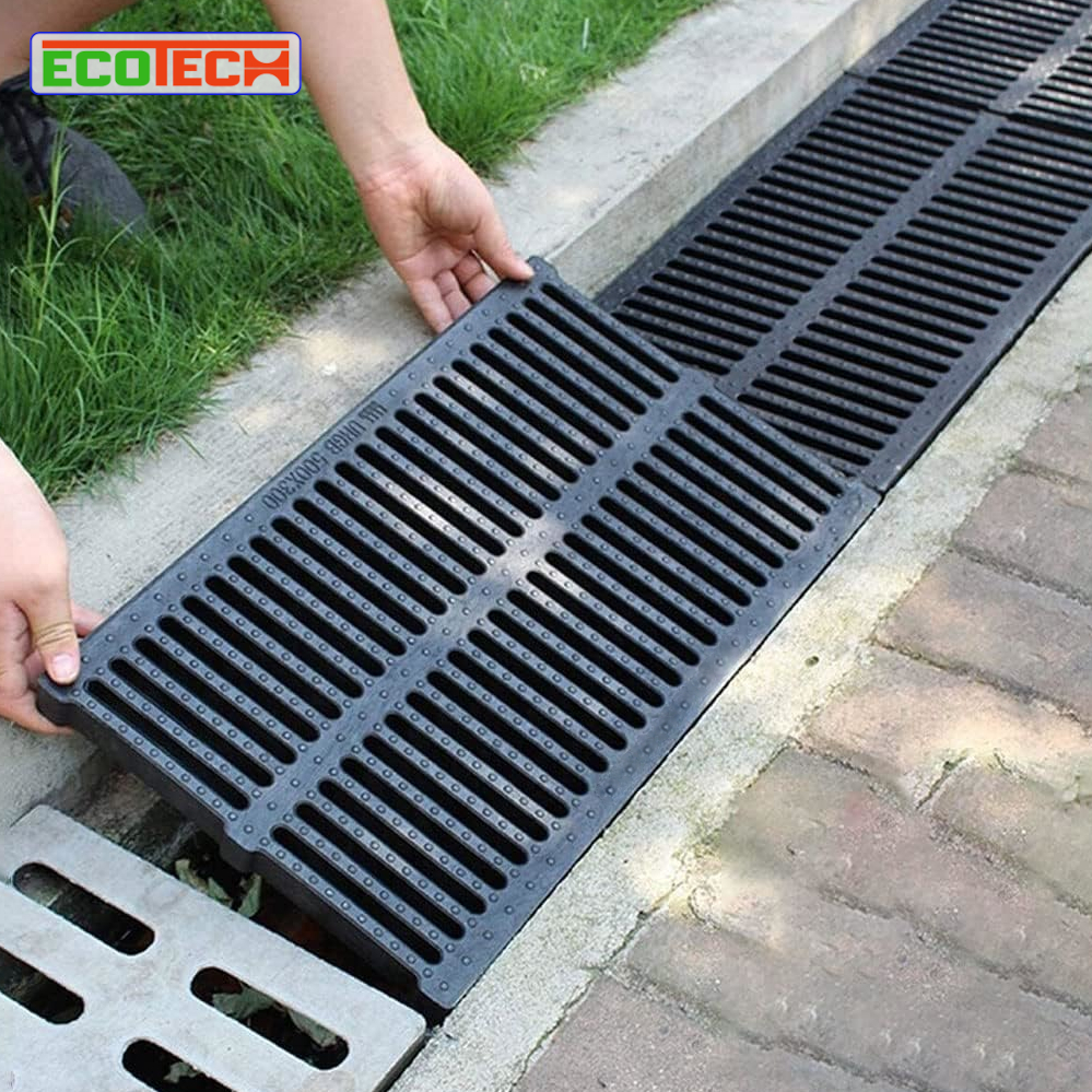 High-quality HDPE drain cover and garbage barrier for drains, channels ...