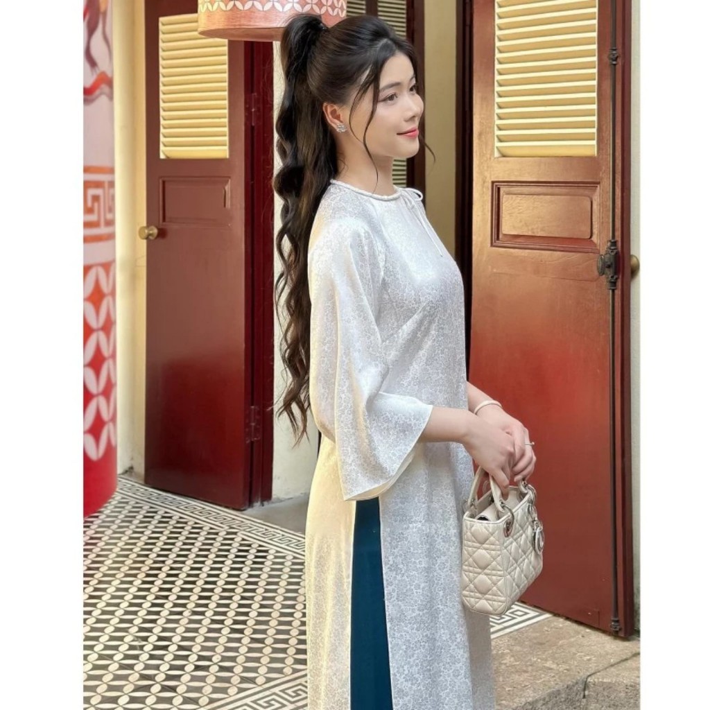Modern loose ao dai, high quality brocade ao dai with floral patterns ...