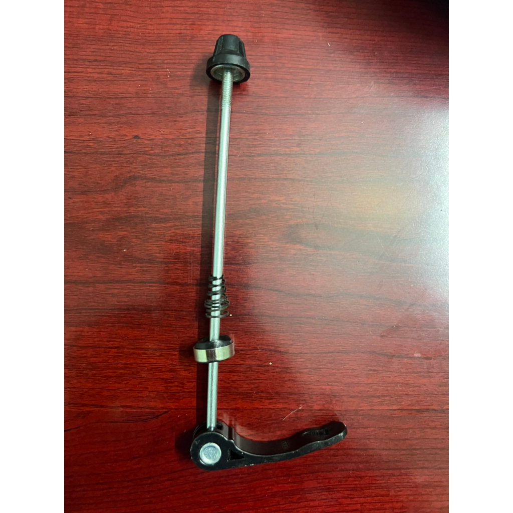 Quick DISASSEMBLY AND INSTALLING Bicycle Wheels - QUICK FITTING AND ...