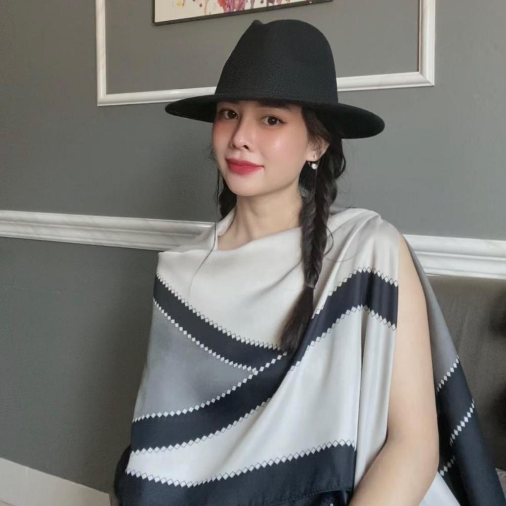 Large V-shaped silk scarf, plain black and white, luxurious pattern ...