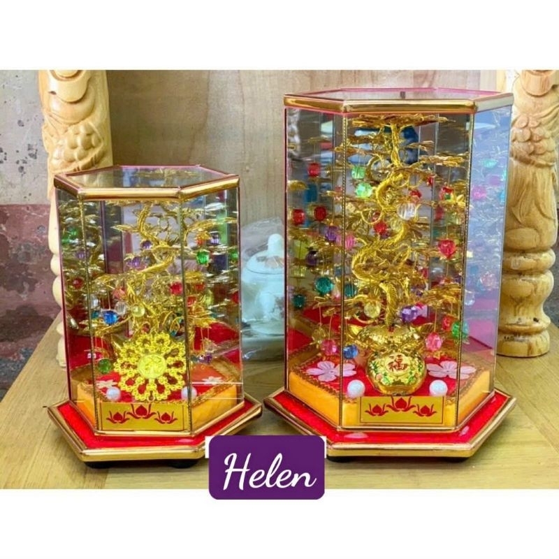 Wish-fulfilling tree with golden branches and jade leaves (with lamp 1 ...